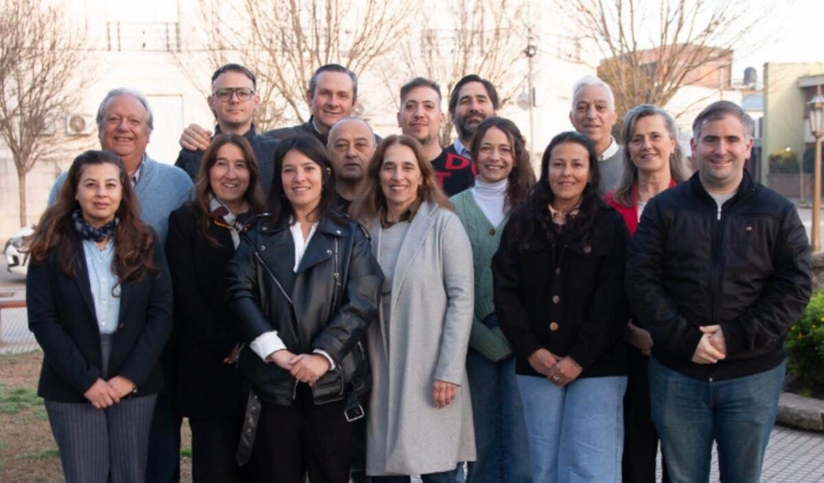 Dolores: Camilo Etchevarren va por su décima candidatura y presentó su ...